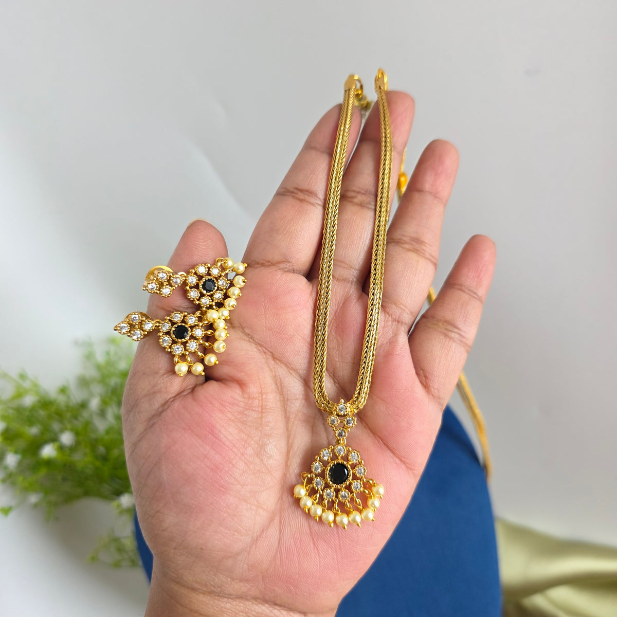 Diamond Attigai – Dhruvani Ventures LLP